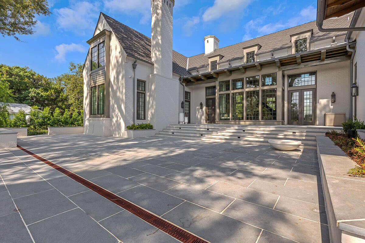 Savannah Stone Source - South Alabama Brick Company