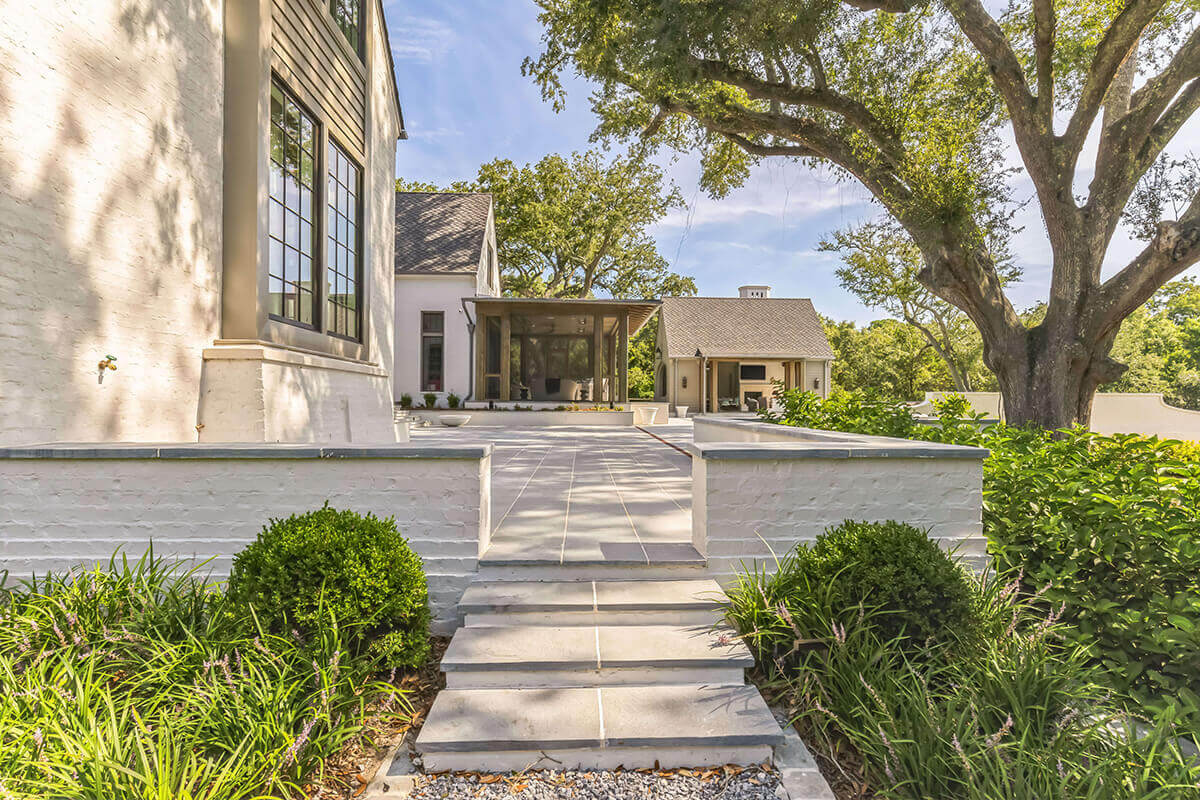 Savannah Stone Source - South Alabama Brick Company